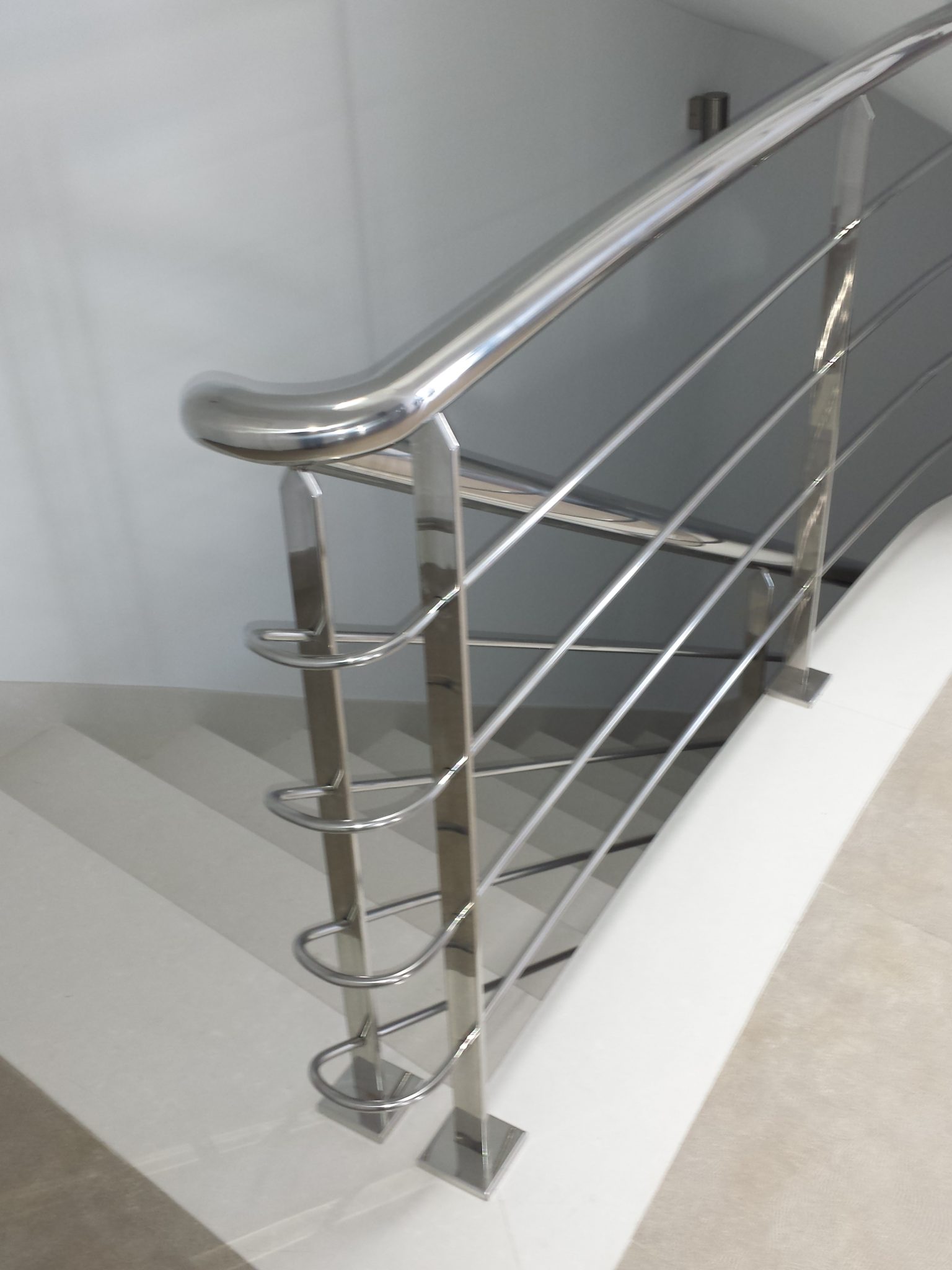 Barandas de acero inox – Aceros inoxidables Pancorbo S.L