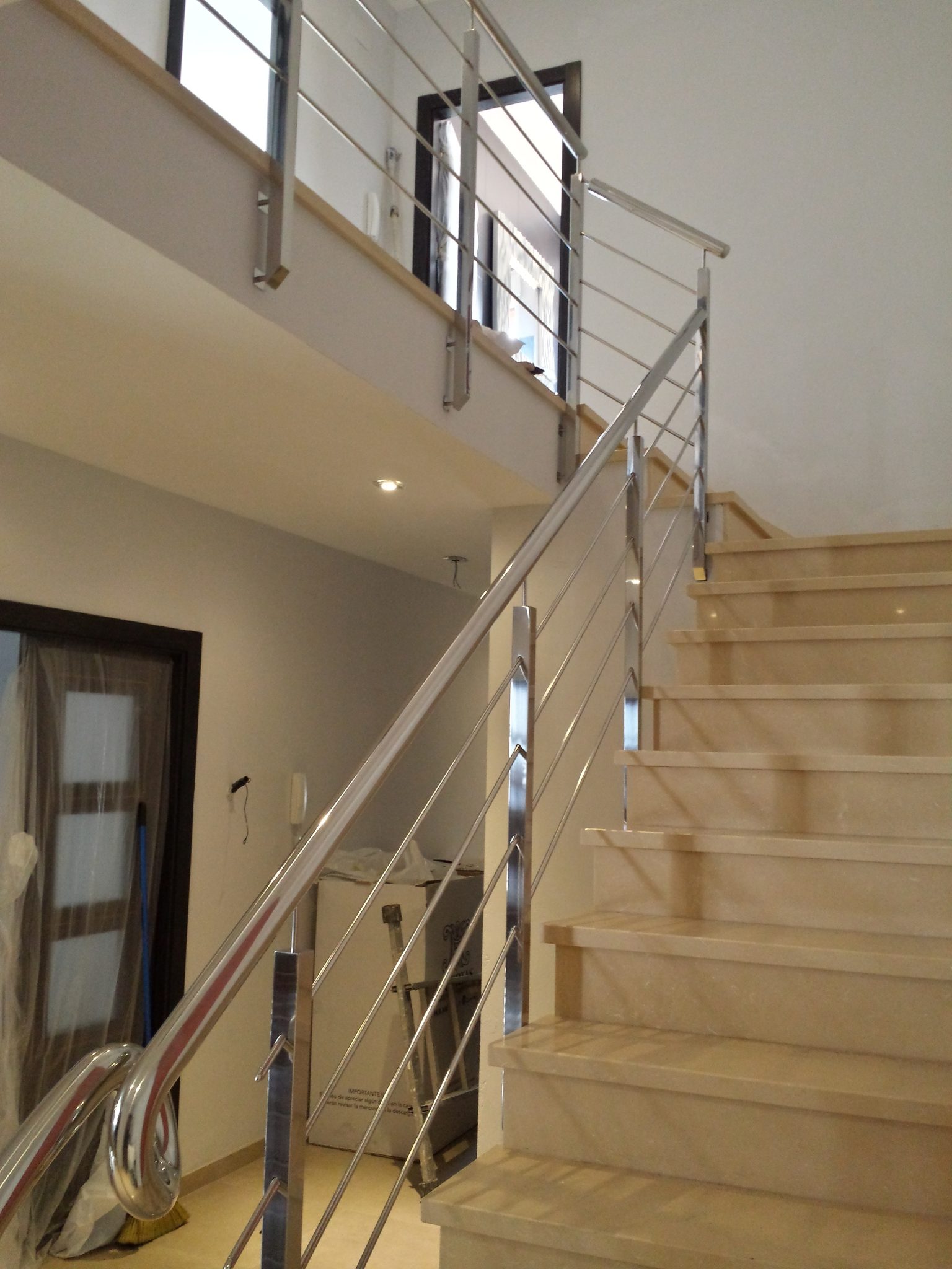 Barandas de acero inox – Aceros inoxidables Pancorbo S.L